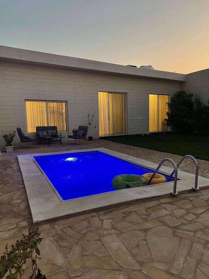 شاليه راقي بتصميم ممتاز - Riyadh