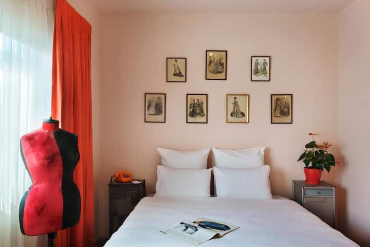 Scarlet Hotel- Economy Double Room - Tel Aviv-Yafo
