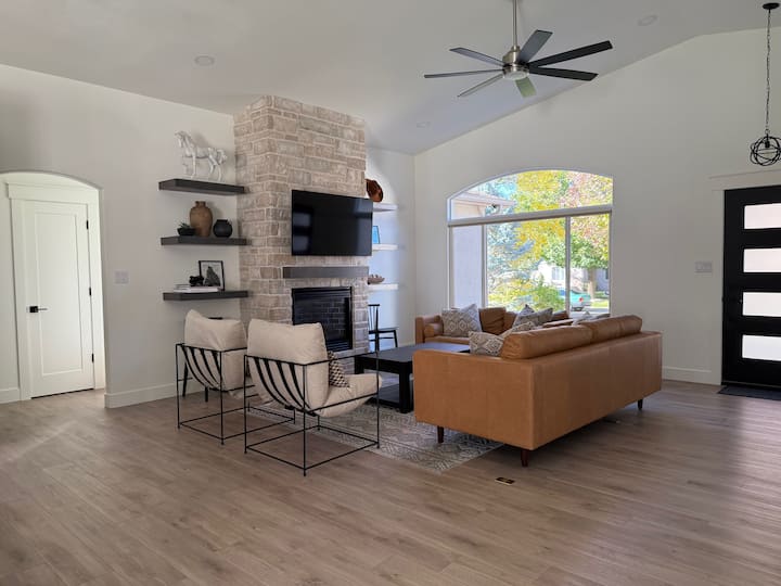 Redlands Retreat - Grand Junction, CO