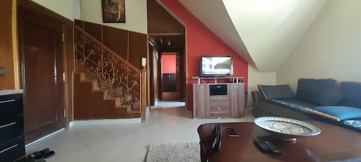 Appartement Avec Piscine - Ifrane