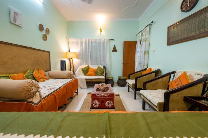 Ma Needh – The Cozy Courtyard! - Lucknow