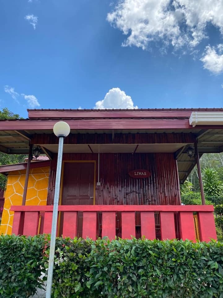 Tudangan Little Village (Liwas Lodge) - Ranau