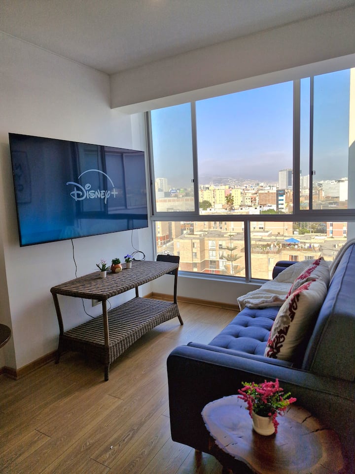 Dpto Surquillo Netflx Hbo Disney - Peru
