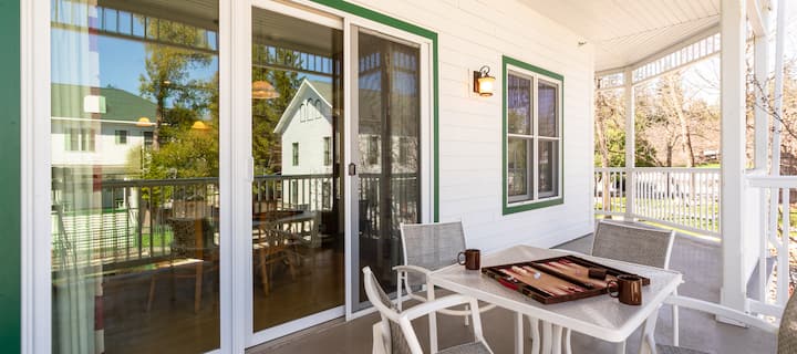 Three Bedroom Two Bath Condo - Elkhart Lake, WI