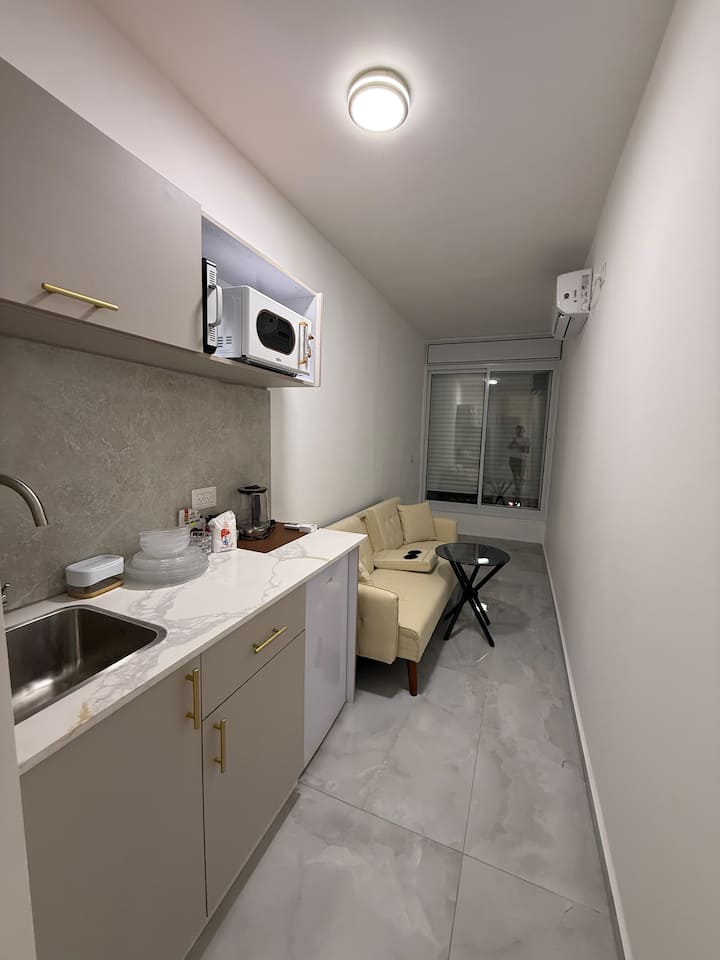 דירה מהממת מרחק הליכה לים (Maayan5) - Israël