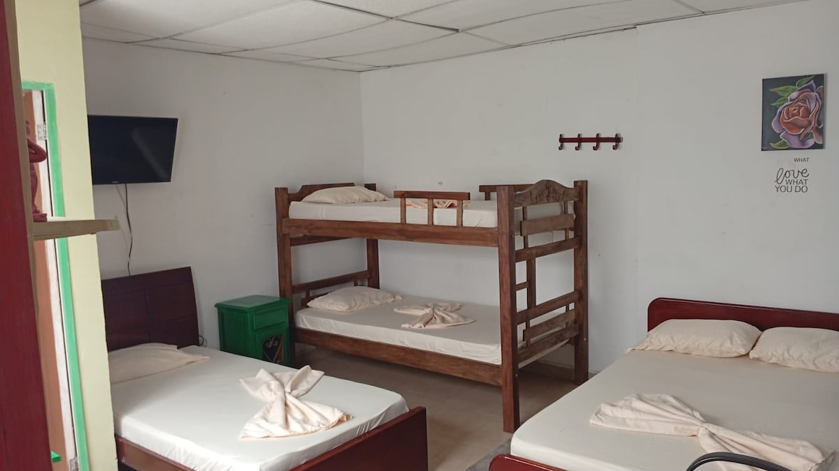 Quintuple Room - Guesthouses for Rent in Gaira, Magdalena, Colombia ...