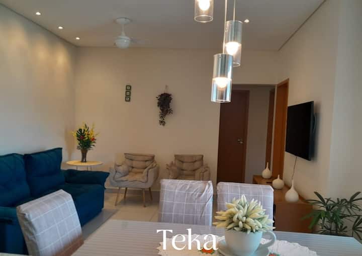 Apto Completo C/ Ar Cond. No Centro De Ubatuba - Ubatuba