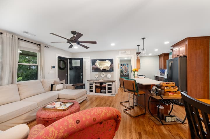 Live Like A Local In Charleston - Charleston, SC