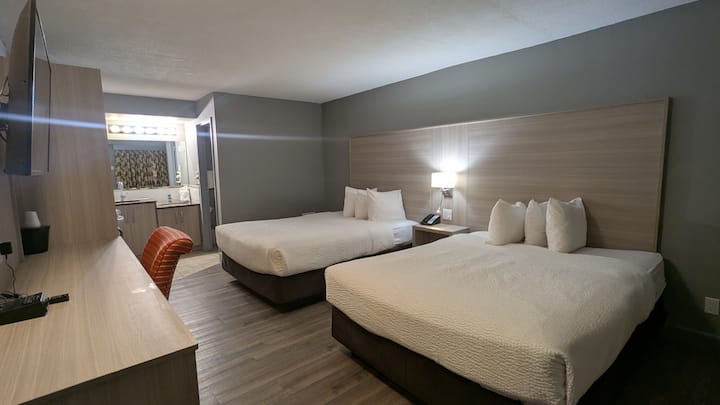 Two Bed Studio Room Kitchenette - Medicine Hat
