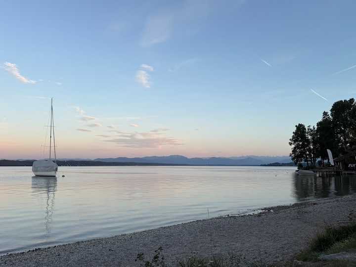 Seeperle Tutzing, Zentral, Fussläufig Zum See - Berg