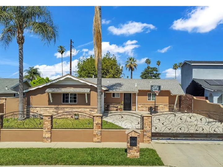 Spacious 4br/3ba Modern Home In - Baldwin Park, CA