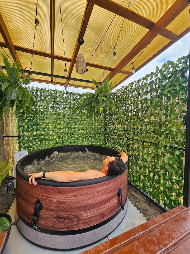 Lazura Glamping / Jacuzzi - Costa Rica