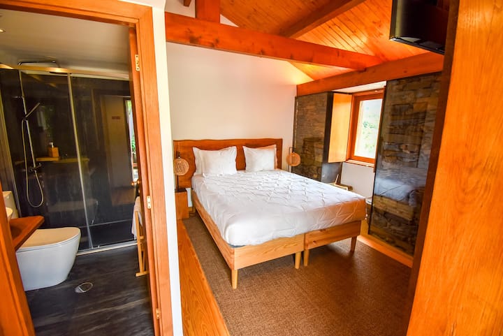 Quarto Duplo Com Vista Piscina - Castelo de Paiva