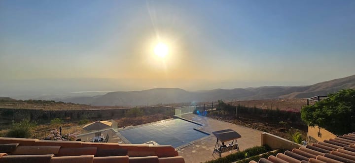 مزرعة صوفيا ( الأطلالة الساحرة) - Amman