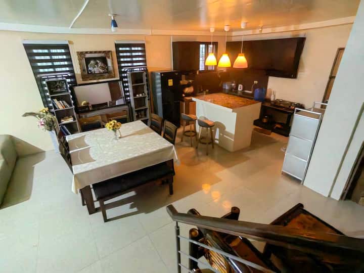 J Residence: Spacious 3-bedroom - Naga