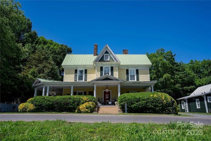 Historic Home In Downtown Mocksville - Davie County