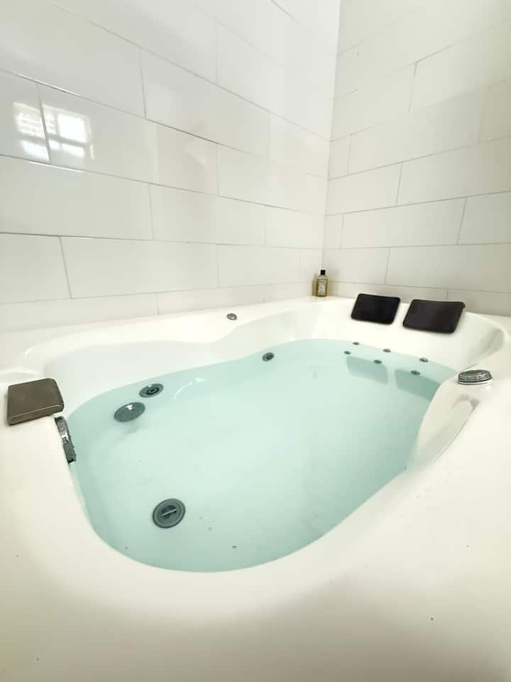 Casa Con Jacuzzi Cerca De Playa - Manzanillo