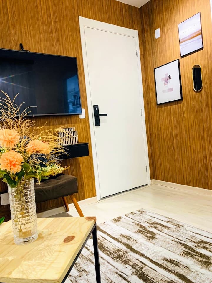 Studio No Brás, Centro De São Paulo, 300m Do Metrô - São Paulo