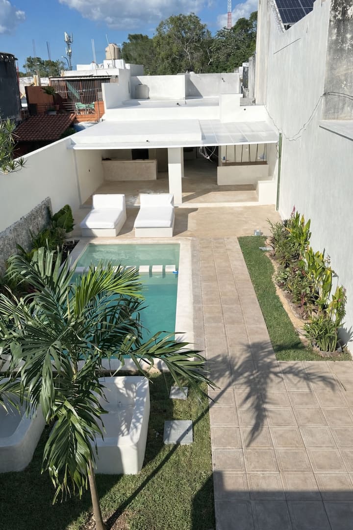 Centro Mérida. 5 Cuartos+alberca - Mérida