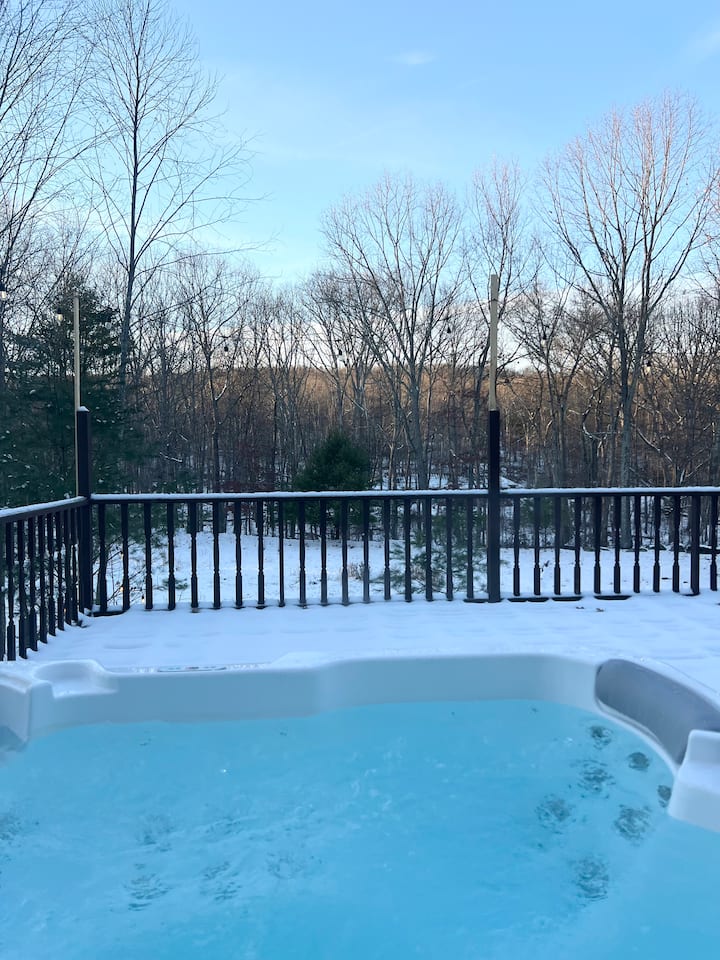 Hot Tub|5 Br|3bath|firepit|gameroom|nearski - Delaware Water Gap, PA