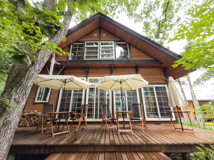 Ringo Lodge Hakuba | Triple Room W/ Shared Bath - 白馬村