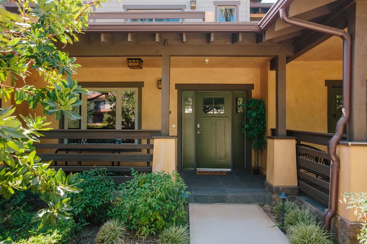 Nice Unt W/2br 2.5ba - 1426 Sqft - Pasadena, CA