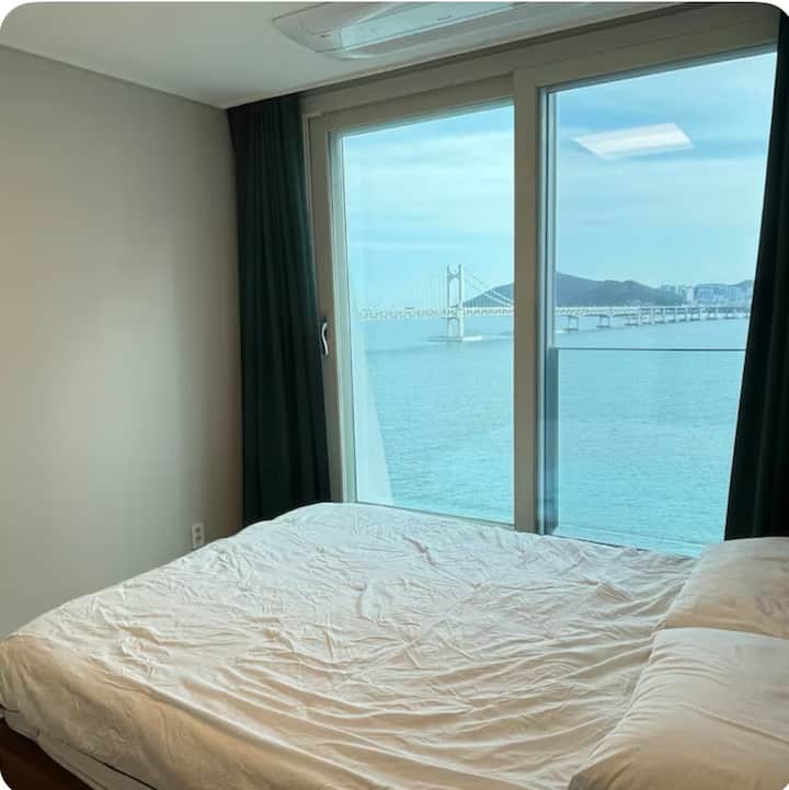 #오션뷰#최대4인#민락회센터#더베이#감성숙소 - Busan
