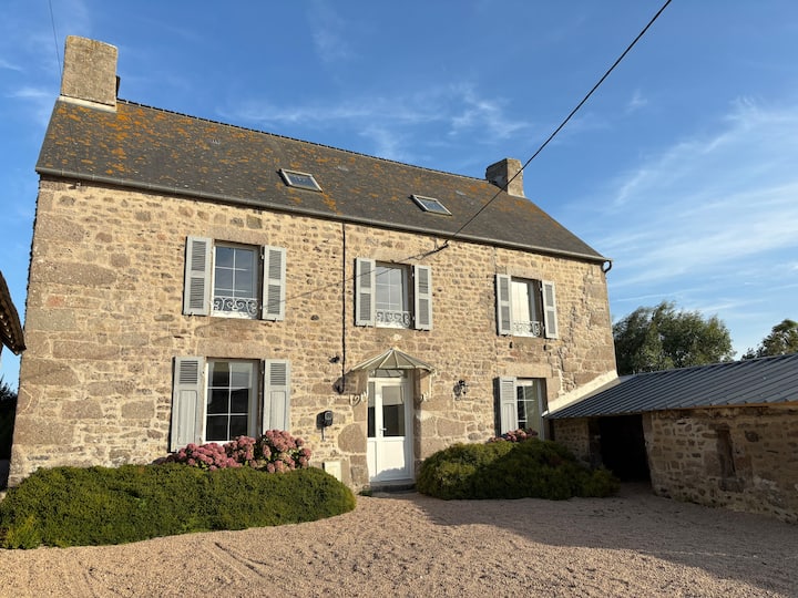 Ferme Rénovée Proche De La Mer - Barfleur
