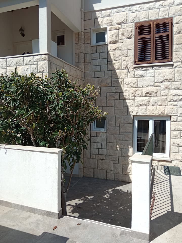 Apartman Juričko, 3* - Postira
