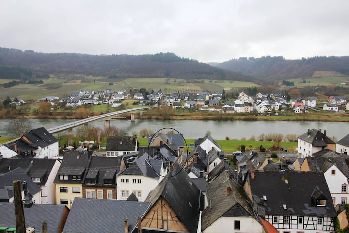 Kinheim An Der Mosel - Bernkastel-Kues