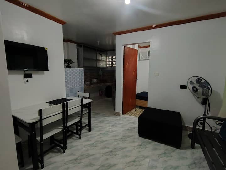 Eizee Transient Unit 5 - Legazpi City