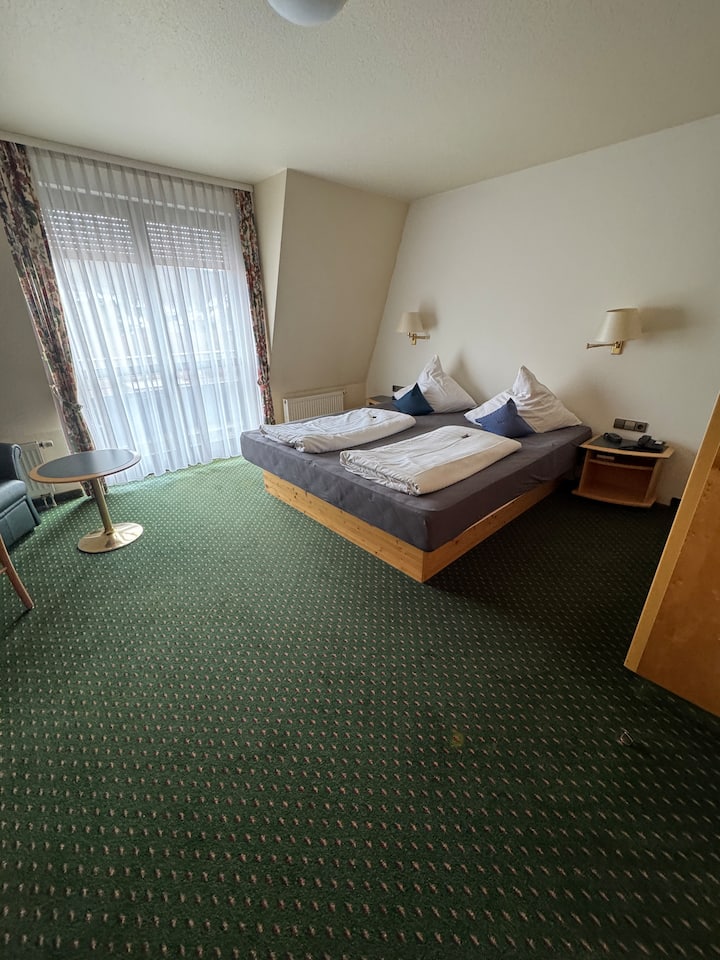 Komfort Doppelzimmer Mit Balkon - Mosbach