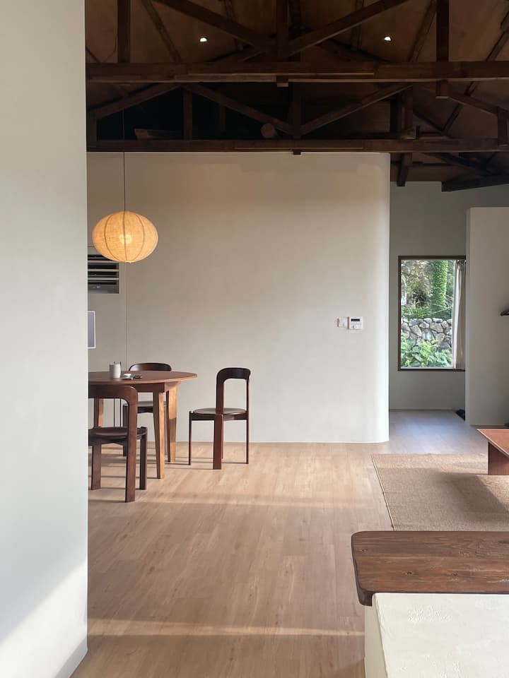 일휴일 Ilhyuil - Jeju-do