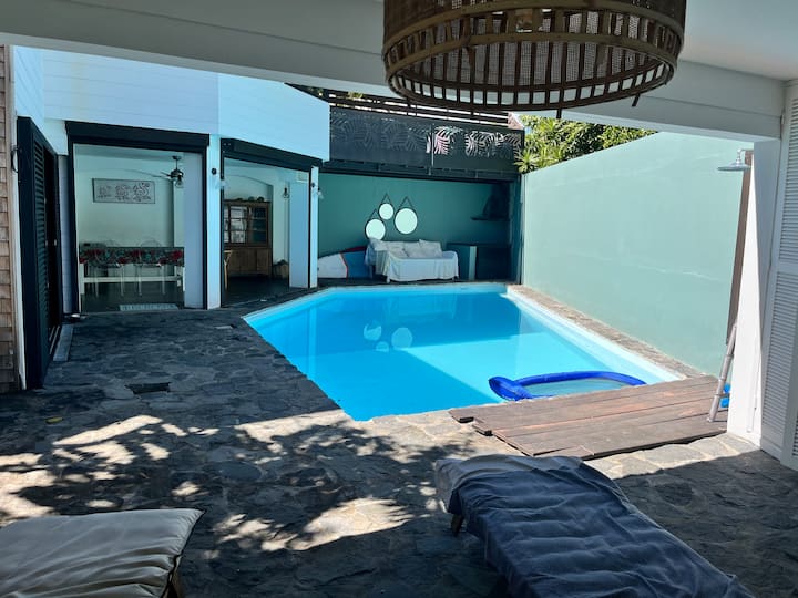 Les Petits Bardeaux Villa Créole Au Bord Du Lagon - Réunion