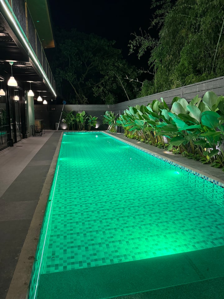 Calle Marina Private Lounge - Cavite