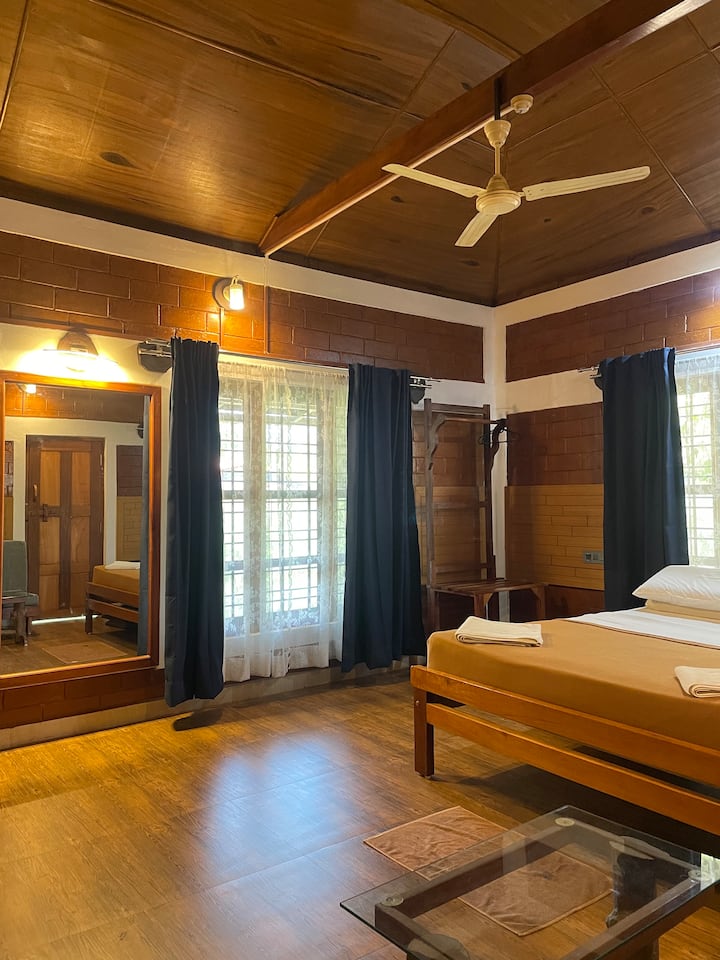 4 Bedroom Villa - Deep Woodz Estate Coorg - Coorg (Kodagu)