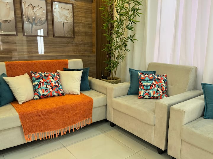 Espaçosa Casa Próxima Ao Centro - Araxá