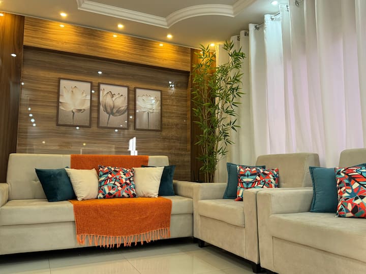 Espaçosa Casa Próxima Ao Centro - Araxá