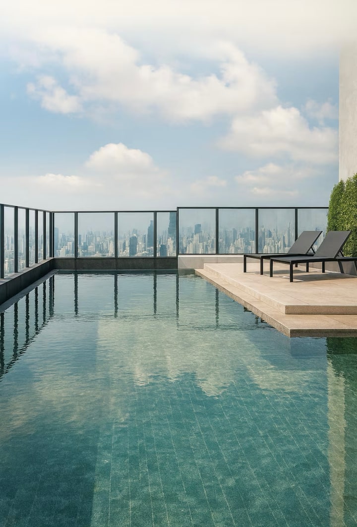 Luxury Condo Rama 9 Infinity Sky Pool Residence - Thailand