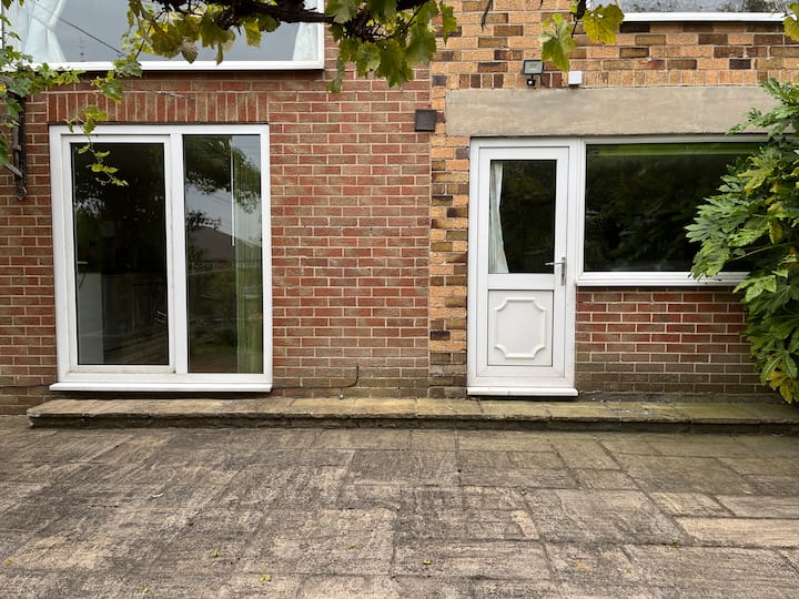 Studio Apartment. - Doncaster