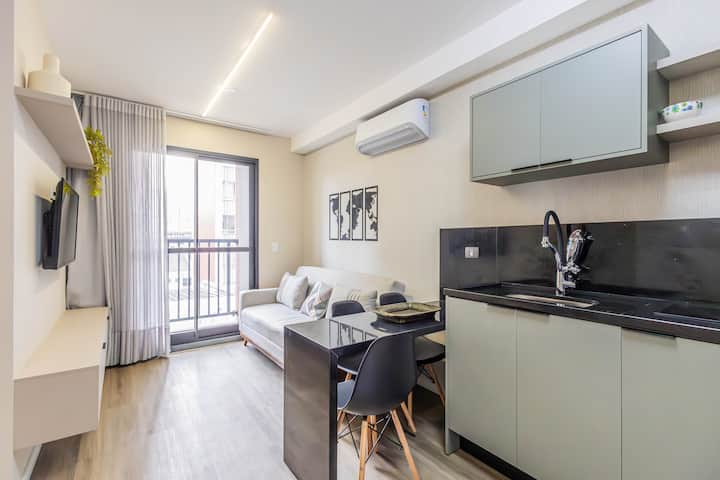 Apartamento Para 5 Pessoas, No Centro De Curitiba. - Curitiba