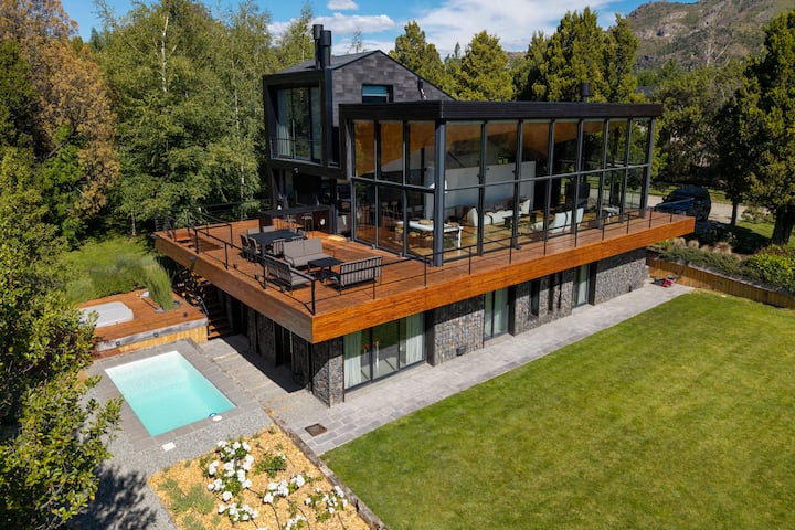 Luxury Escape Golf & Mountains - San Carlos de Bariloche