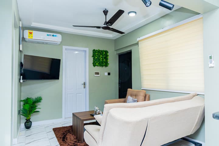 Two Bedroom Serviced Apartment @ Pristine Home - Ghana