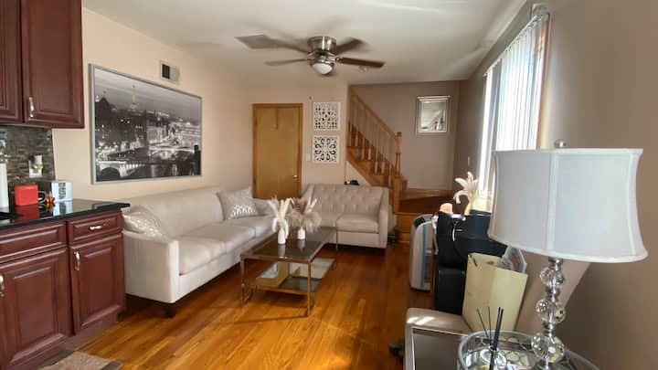 Cozy Duplex Apartment Near Ocean & Siuh - Staten Island