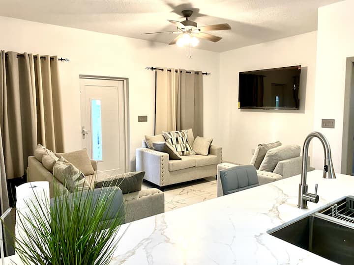 Turtle Dove Studios - Modern Space For Two - Anguilla