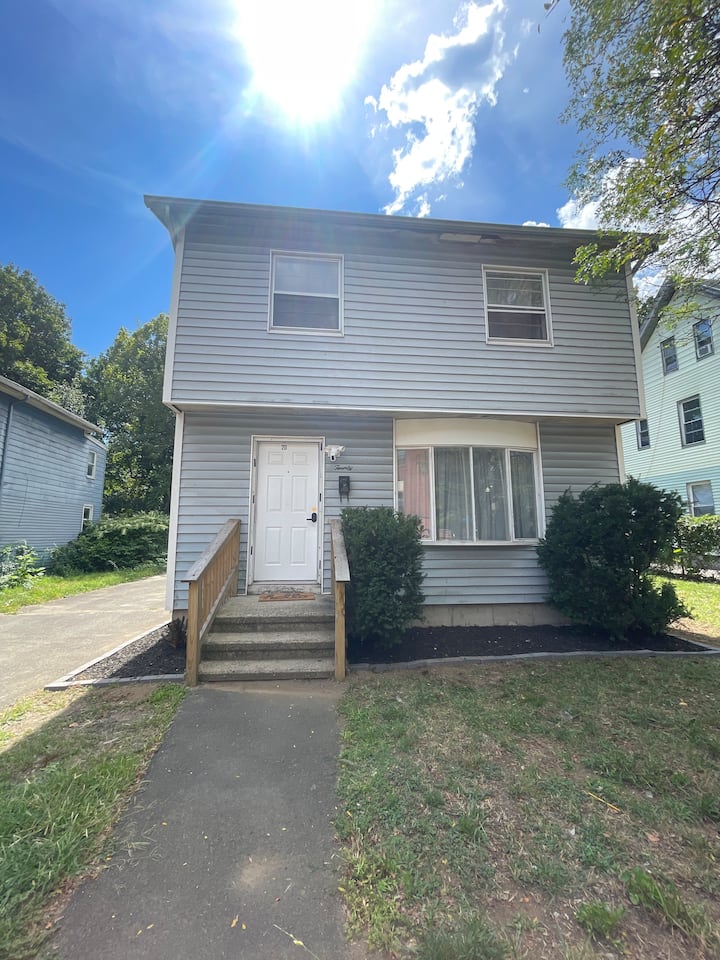Room By Yale, Hospital & Albertus Magnus (1) - New Haven, CT