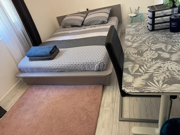 Asha Chambre D'hôtes Spacieuse - Villeneuve-lès-Avignon