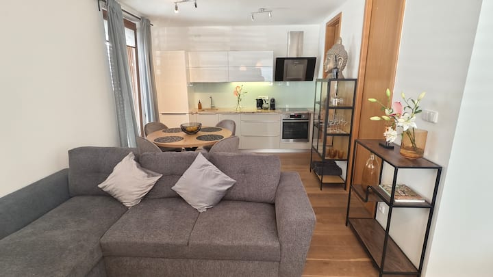 Stylový  Byt - 7 Minut Od Národního Muzea - Praga