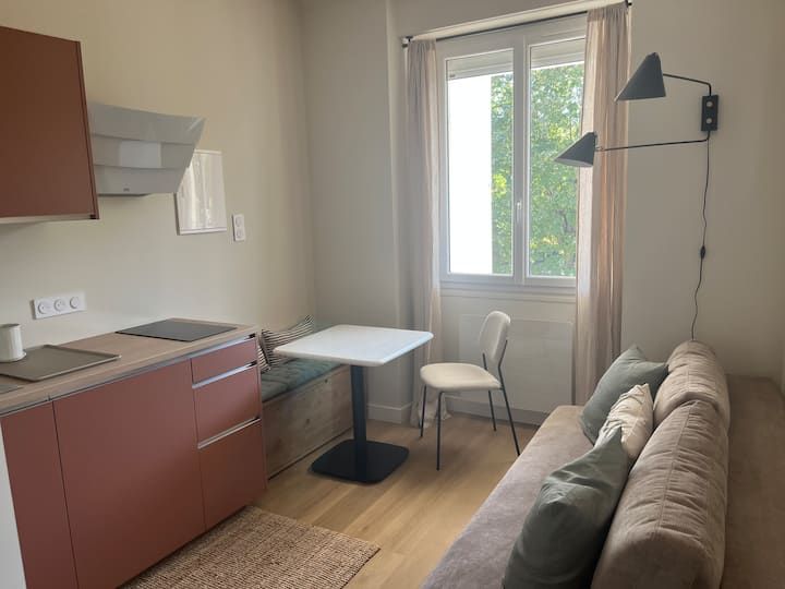 Petit Appartement Proche Gare - Parc Terra Botanica