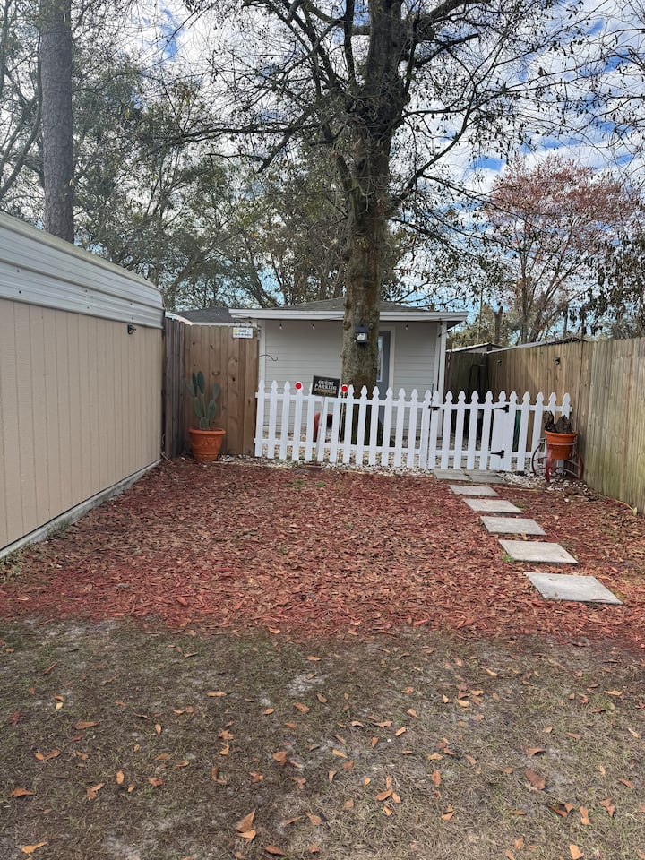 Cozy Tiny Home - Jacksonville
